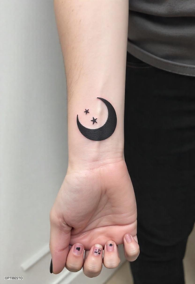 75 Perfect Wrist Tattoo Designs and Ideas - OptiBesto